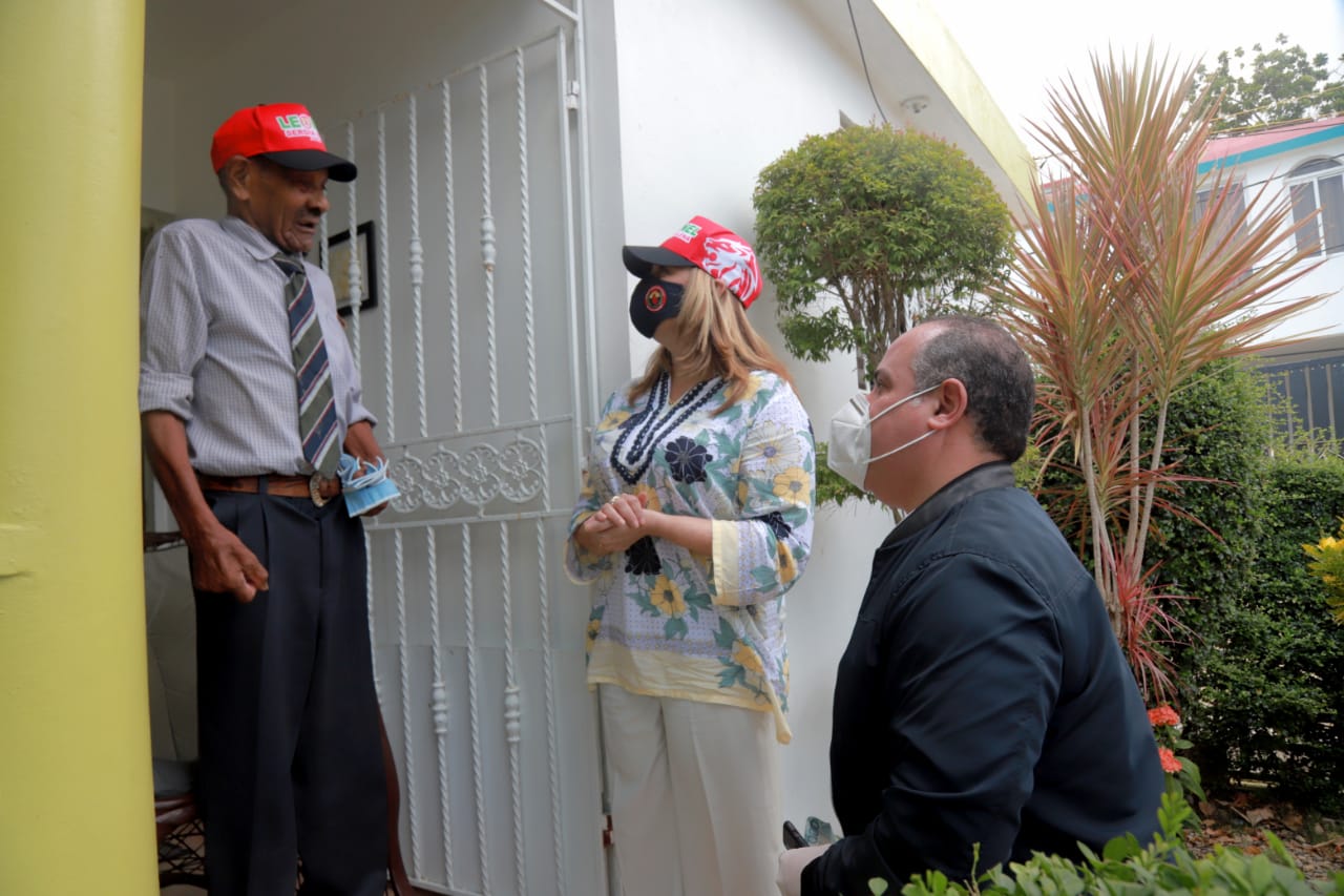 Sergia Elena pide al Gobierno que acuda en auxiliar de las iglesias por ...